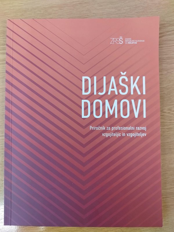 Izšel je priročnik za profesionalni razvoj vzgojiteljic in vzgojiteljev ...